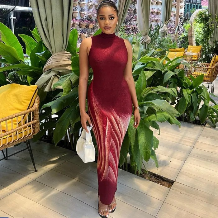 Printed mid length hip hugging skirt – DST Fulfillment